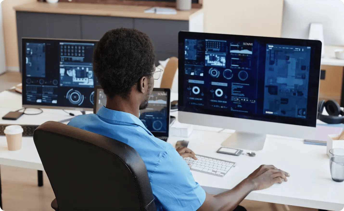 TrackVision AI | No-Code traceability platform